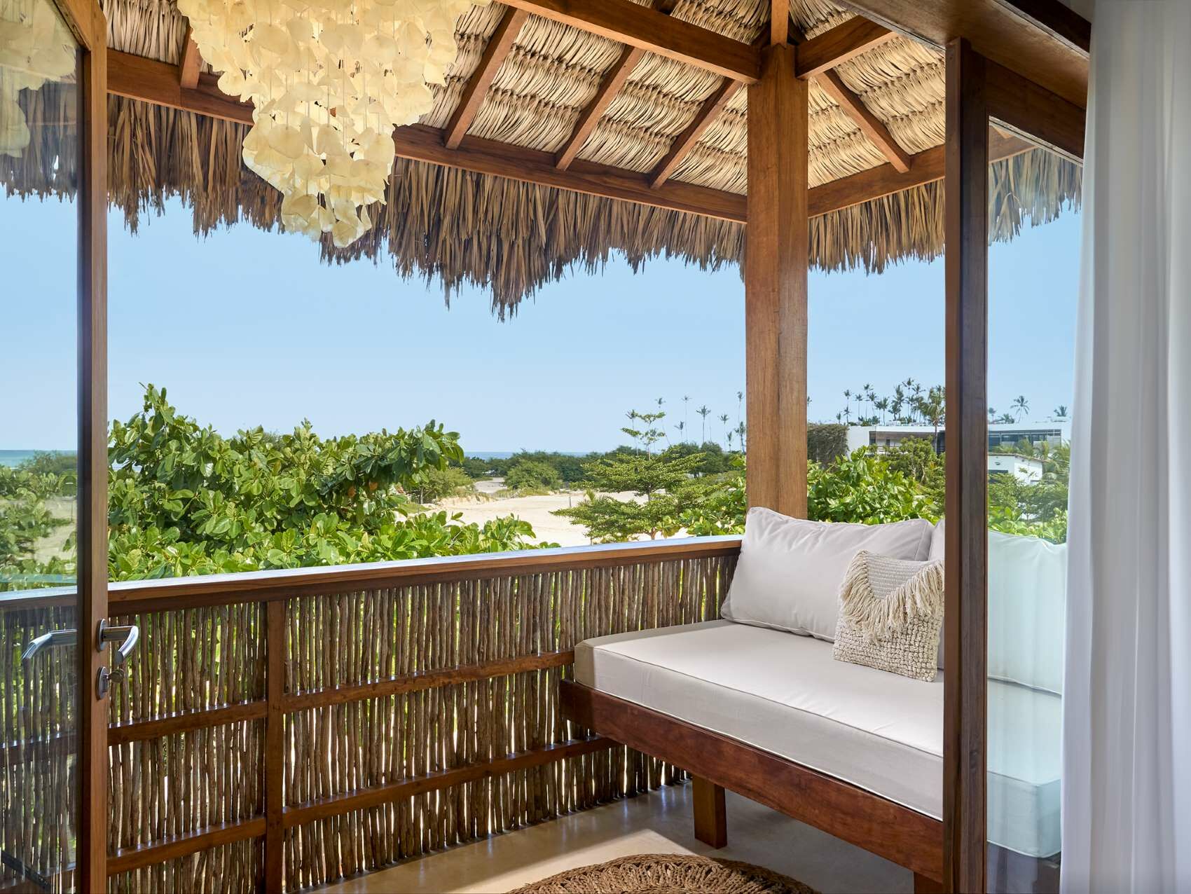 La Villa Group - Villa Praia - Onde a natureza é o destaque.